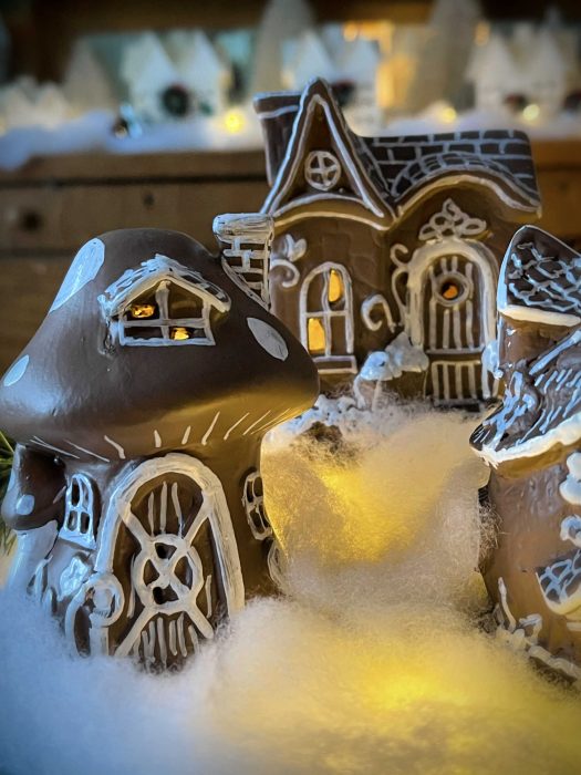 DIY GINGERBREAD FAIRY GARDEN Holiday Mad in Crafts